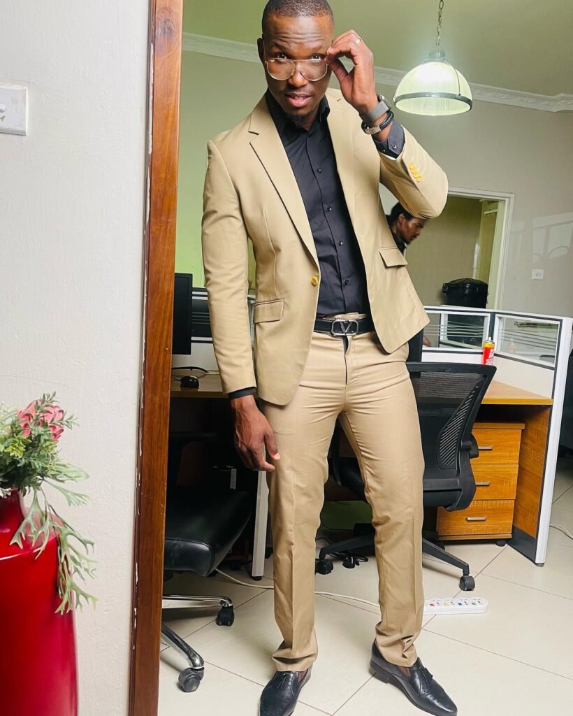 Freeman wins outstanding male musician at NAMA awards - Mbare Times